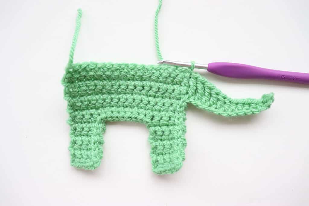 Crochet Brontosaurus Dinosaur Pattern - Maria's Blue Crayon