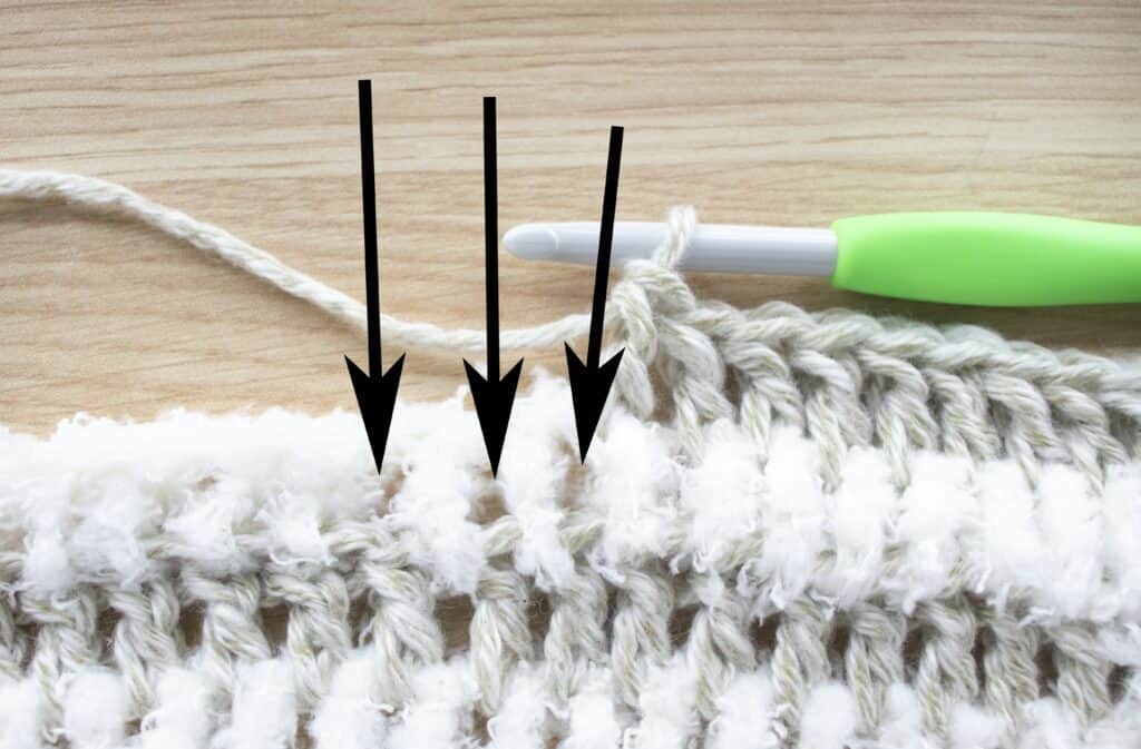 Easy Crochet Blanket Pattern in All Sizes - Maria's Blue Crayon
