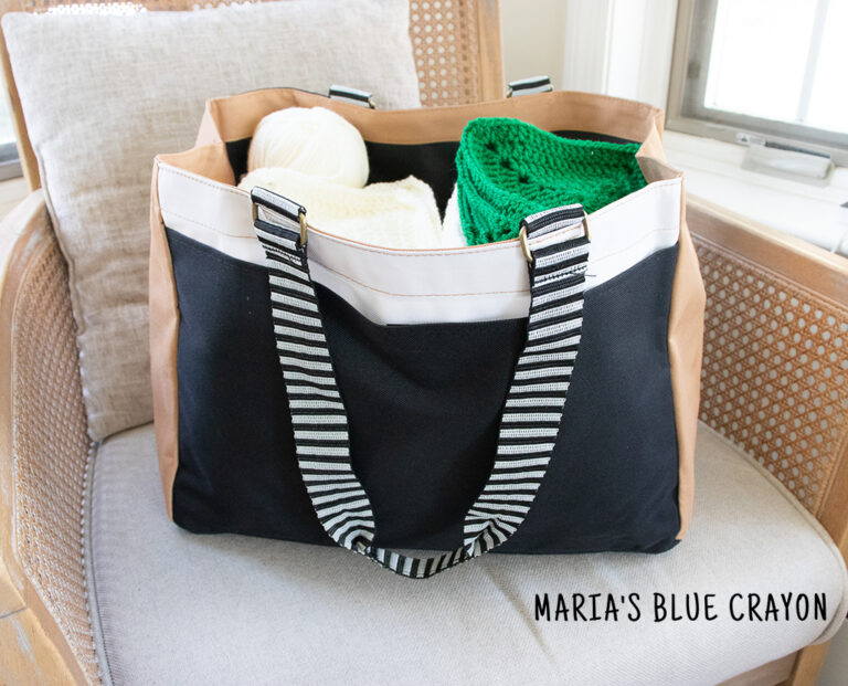 Everyday Essentials Tote Review and Giveaway - Maria's Blue Crayon